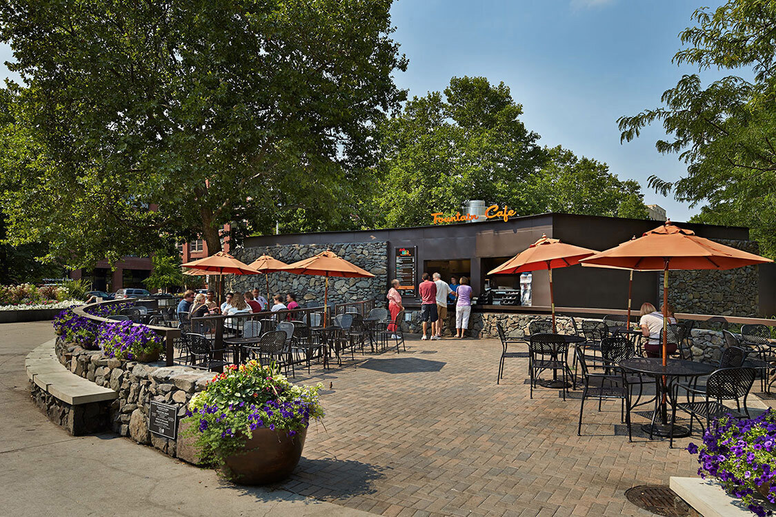 Riverfront Park Fountain Cafe - NAC Architecture